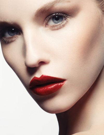 Facial Grace by Gabe Toth for 1968 Magazine