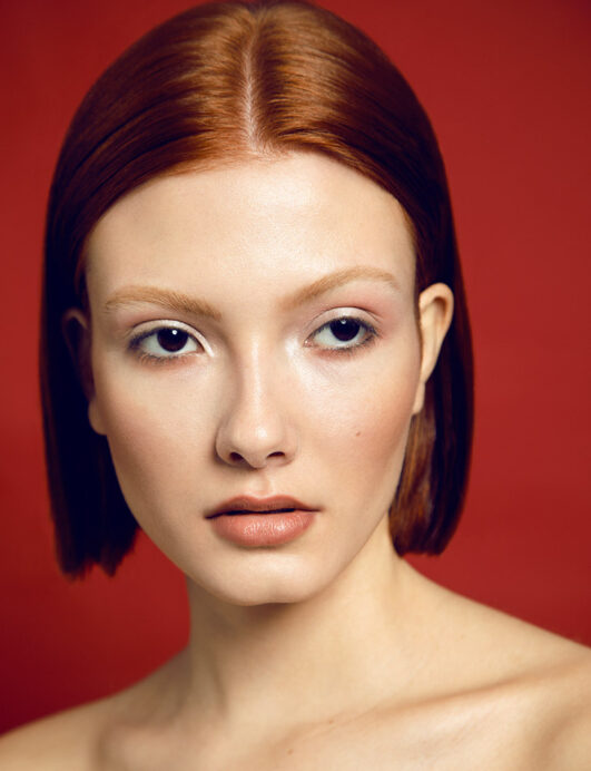 BEAUTY SCENE EXCLUSIVE: Lais by Debora Barnaba