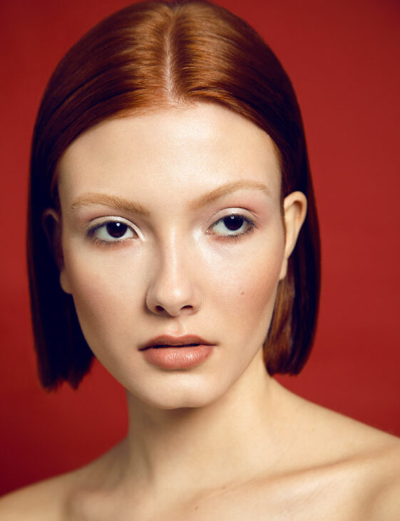 BEAUTY SCENE EXCLUSIVE: Lais by Debora Barnaba